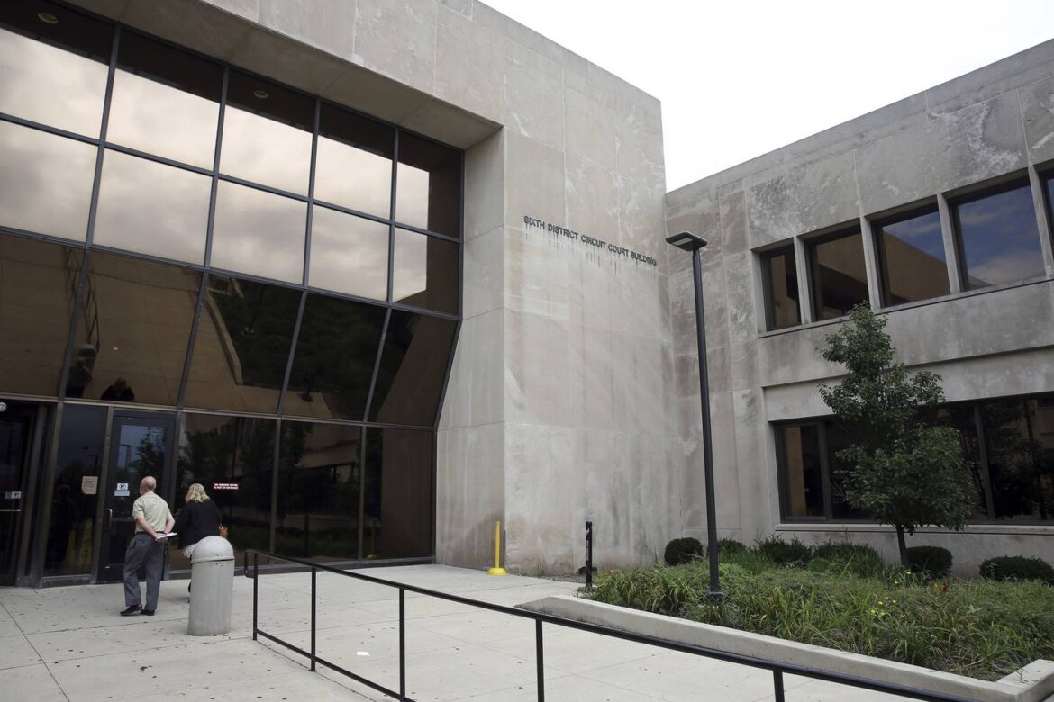 Cook County judge facing domestic violence charge put on restricted ...